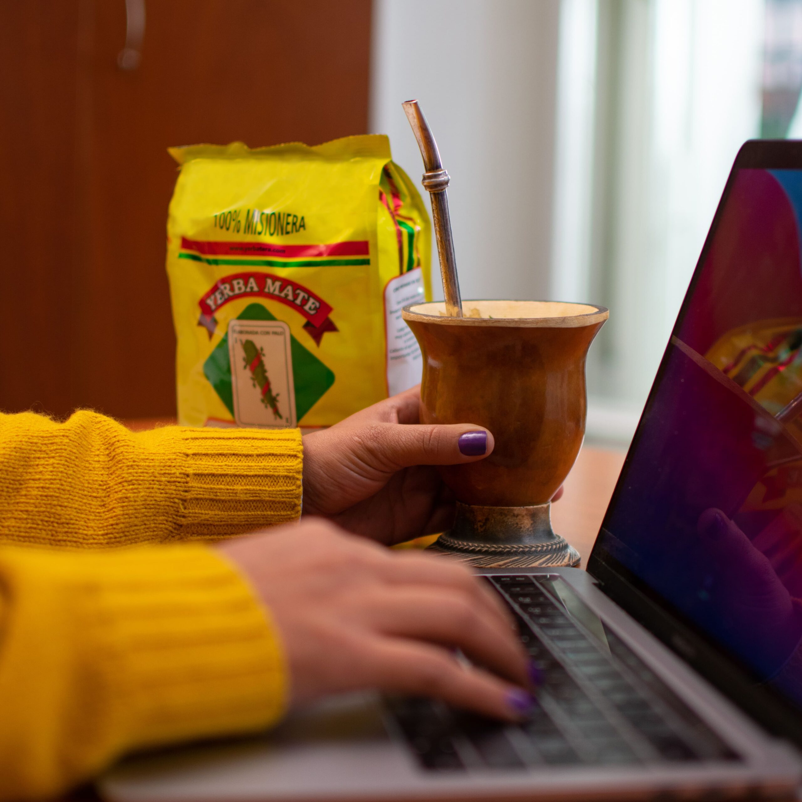 ¿Qué es el mate? - Yerba Mate - As de Bastos